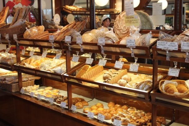 Simple Tips for Eating in Japan - Styled to Sparkle