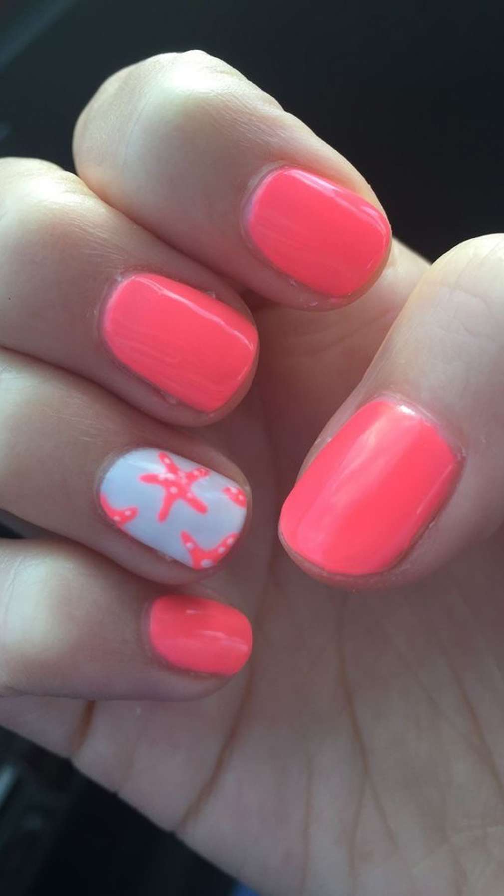 Bright & Brilliant Summer & Vacation-Ready Manicures - Styled to Sparkle